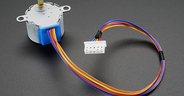 28BYJ-48 5V Stepper Motor