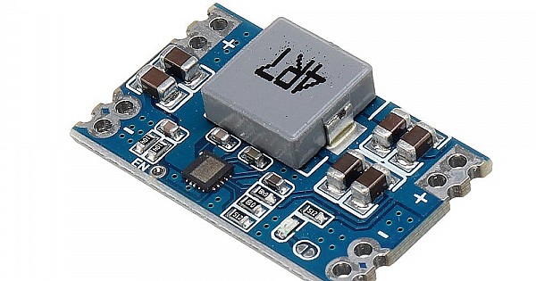 Mini 560 5V 5A DC-DC Step-down Power Supply Module