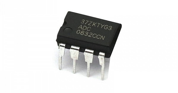 ADC0832CCN Chip 8-bit Analog-to-Digital Converter IC