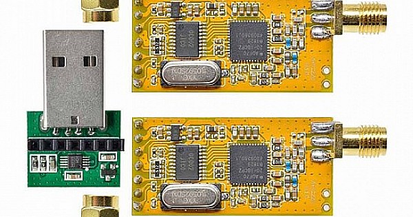 APC220 Wireless Serial Port Module