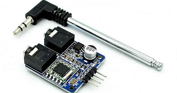 TEA5767 Stereo FM Radio Module with Detachable Antenna