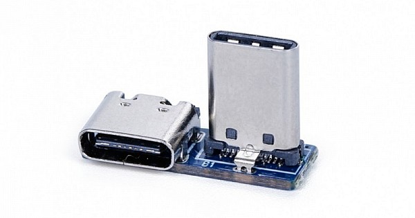 USB Type-C 90° Angled Adapter